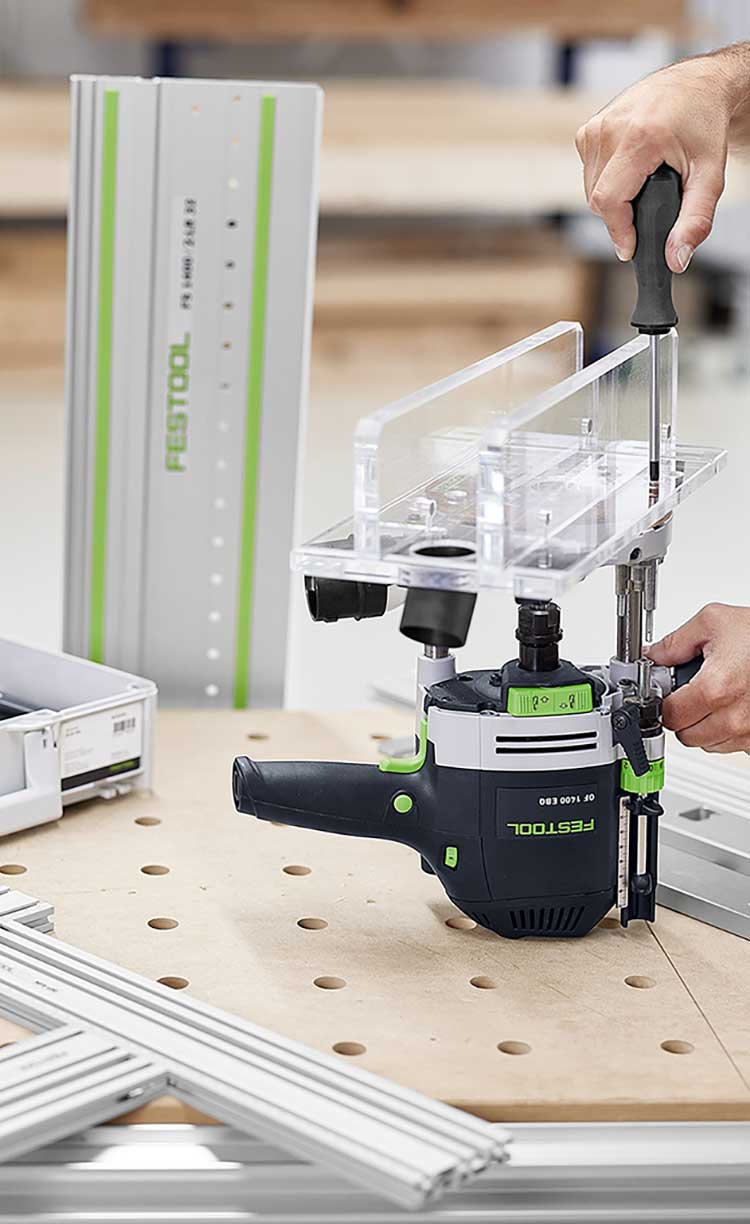 Routing templates and devices